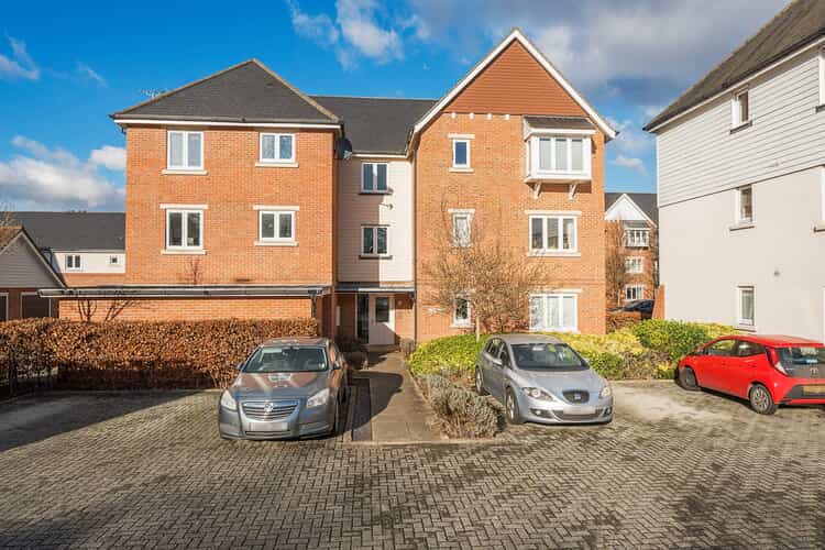 Shared ownership Flats / Apartments in Fleet Hampshire | 2 bedroom for sale